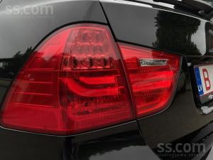 Черный БМВ 330 2009 в Рига, объемом двигателя 3.00 л и пробегом 386 тыс. км за 6950 €, фото 6 на AUTOMOTO.COM.LV