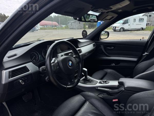 Melns BMW 330 2009 Rīga, ar dzinēja tilpumu 3.00 L un nobraukumu 386 tūkst. km par 6950 €, foto 8 vietnē AUTOMOTO.COM.LV