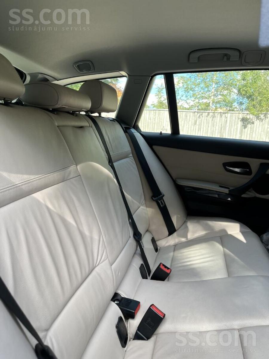 Melns BMW 330 2009 Rīga, ar dzinēja tilpumu 3.00 L un nobraukumu 325 tūkst. km par 3900 €, foto 7 vietnē AUTOMOTO.COM.LV