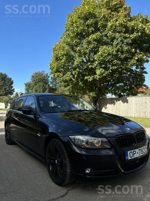 Melns BMW 330 2009 Rīga, ar dzinēja tilpumu 3.00 L un nobraukumu 325 tūkst. km par 3900 €, foto 5 vietnē AUTOMOTO.COM.LV