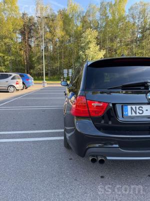 Melns BMW 330 2010 Rīga, ar dzinēja tilpumu 3.00 L un nobraukumu 283 tūkst. km par 2700 €, foto 6 vietnē AUTOMOTO.COM.LV