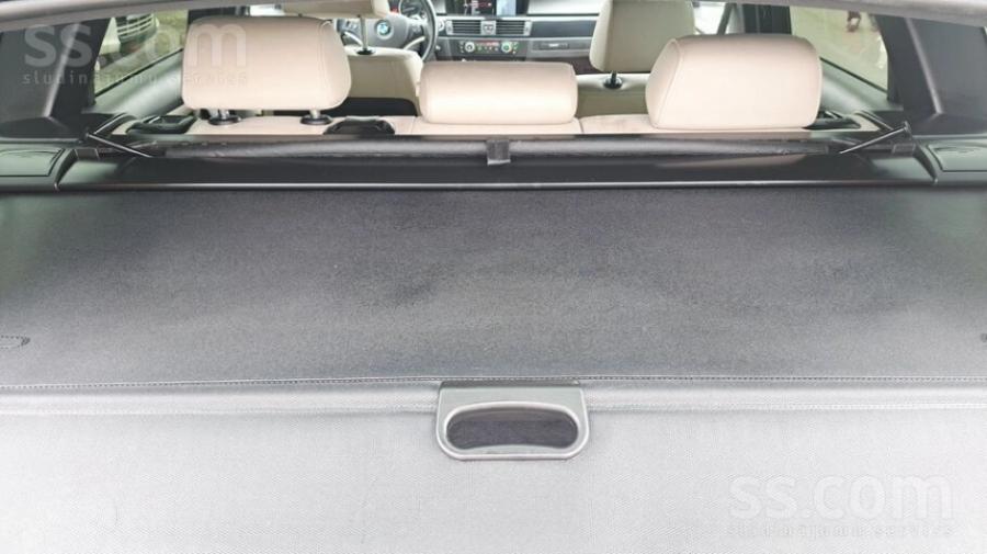 Melns BMW 330 2010 Rīga, ar dzinēja tilpumu 3.00 L un nobraukumu 294 tūkst. km par 5490 €, foto 3 vietnē AUTOMOTO.COM.LV
