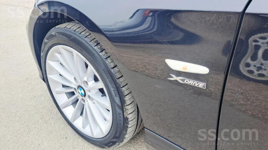 Melns BMW 330 2010 Rīga, ar dzinēja tilpumu 3.00 L un nobraukumu 294 tūkst. km par 5490 €, foto 15 vietnē AUTOMOTO.COM.LV