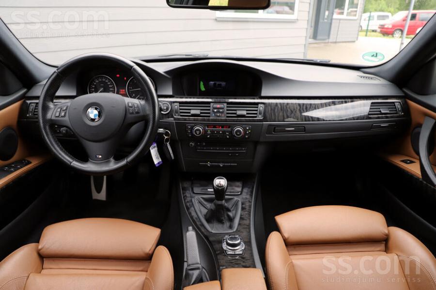 Melns BMW 330 2010 Tukums, ar dzinēja tilpumu 3.00 L un nobraukumu 286 tūkst. km par 7700 €, foto 8 vietnē AUTOMOTO.COM.LV