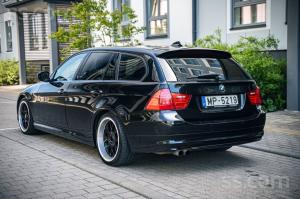 Black BMW 330 2011 in Riga, with an engine capacity of 3.00 L and mileage of 0 thousand km for 4990 €, photo 6 on AUTOMOTO.COM.LV