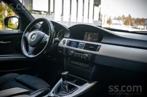 Black BMW 330 2011 in Riga, with an engine capacity of 3.00 L and mileage of 0 thousand km for 4990 €, photo 7 on AUTOMOTO.COM.LV