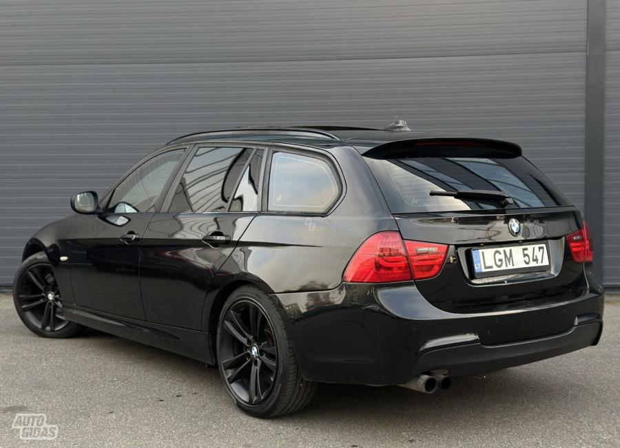 Black BMW 330 2011 in Klaipeda, with an engine capacity of 3.00 L and mileage of 336 thousand km for 6800 €, photo 2 on AUTOMOTO.COM.LV