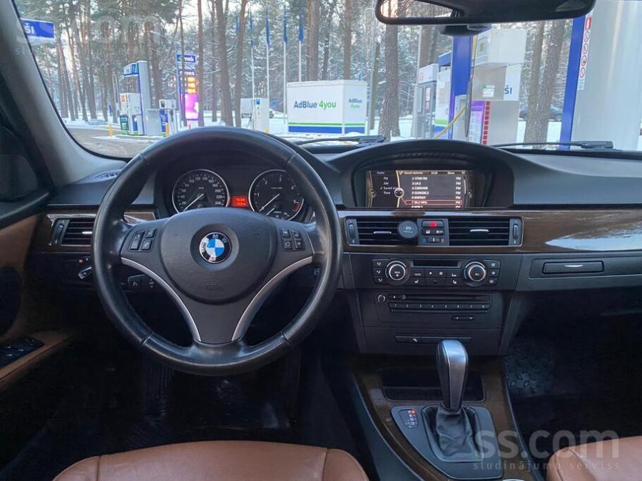 Melns BMW 330 2011 Rīga, ar dzinēja tilpumu 3.00 L un nobraukumu 0 tūkst. km par 6799 €, foto 11 vietnē AUTOMOTO.COM.LV