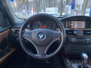 Melns BMW 330 2011 Rīga, ar dzinēja tilpumu 3.00 L un nobraukumu 0 tūkst. km par 6799 €, foto 12 vietnē AUTOMOTO.COM.LV