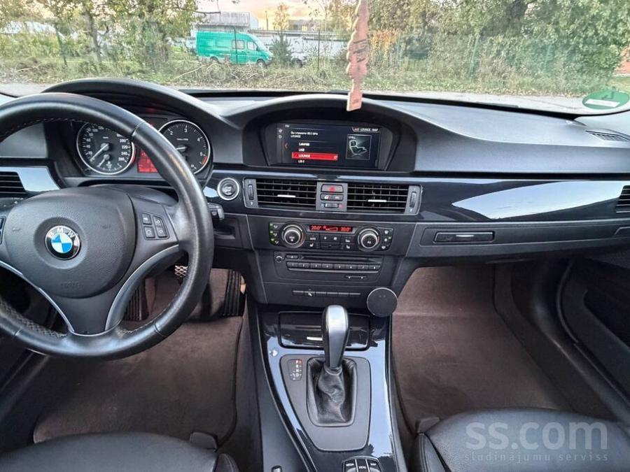 Melns BMW 330 2011 Rīga, ar dzinēja tilpumu 3.00 L un nobraukumu 0 tūkst. km par 4950 €, foto 19 vietnē AUTOMOTO.COM.LV