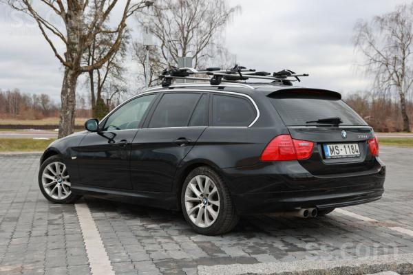 Black BMW 330 2012 in Jelgava, with an engine capacity of 3.00 L and mileage of 266 thousand km for 7500 €, photo 4 on AUTOMOTO.COM.LV
