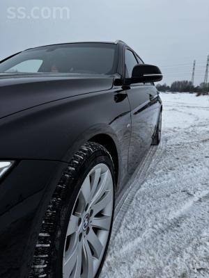 Black BMW 330 2012 in Daugavpils, with an engine capacity of 3.00 L and mileage of 294 thousand km for 11400 €, photo 4 on AUTOMOTO.COM.LV