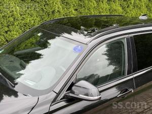 Black BMW 330 2012 in Riga, with an engine capacity of 3.00 L and mileage of 334 thousand km for 10990 €, photo 5 on AUTOMOTO.COM.LV