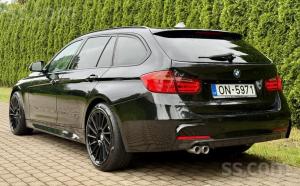 Black BMW 330 2012 in Riga, with an engine capacity of 3.00 L and mileage of 334 thousand km for 10990 €, photo 7 on AUTOMOTO.COM.LV