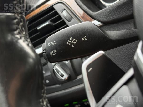 Black BMW 330 2012 in Riga, with an engine capacity of 3.00 L and mileage of 334 thousand km for 10990 €, photo 9 on AUTOMOTO.COM.LV