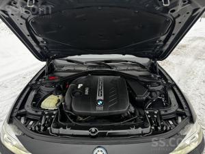 Black BMW 330 2012 in Daugavpils, with an engine capacity of 3.00 L and mileage of 294 thousand km for 10200 €, photo 7 on AUTOMOTO.COM.LV