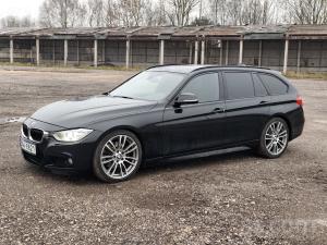 Melns BMW 330 2012 Rīga, ar dzinēja tilpumu 3.00 L un nobraukumu 347 tūkst. km par 10700 €, foto  vietnē AUTOMOTO.COM.LV