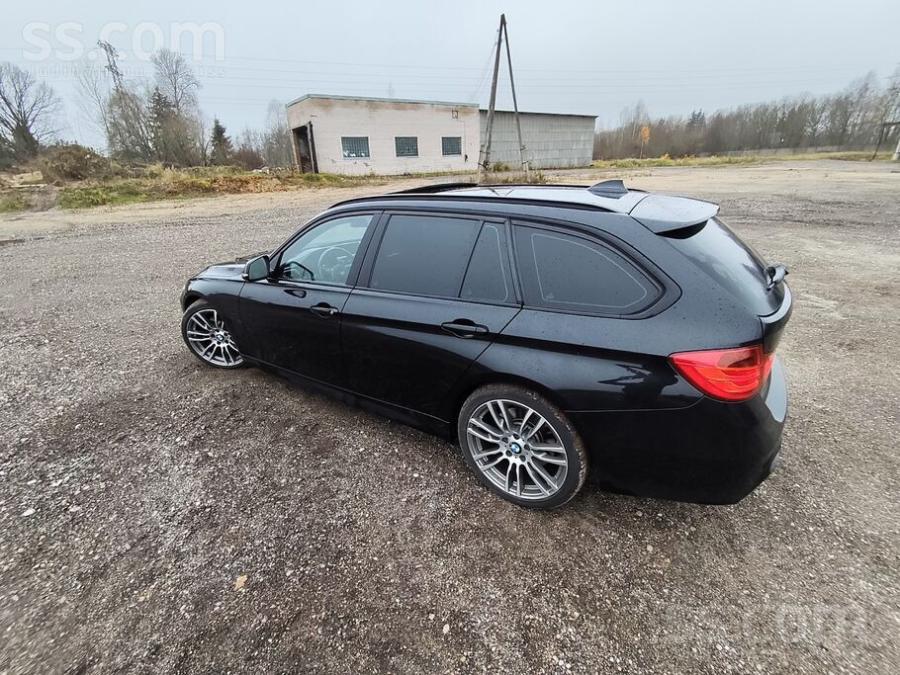 Melns BMW 330 2012 Rīga, ar dzinēja tilpumu 3.00 L un nobraukumu 347 tūkst. km par 10700 €, foto 5 vietnē AUTOMOTO.COM.LV