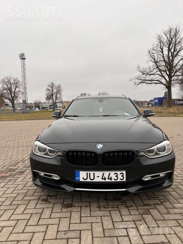 Black BMW 330 2013 in Valmiera, with an engine capacity of 3.00 L and mileage of 280 thousand km for 9500 €, photo 1 on AUTOMOTO.COM.LV