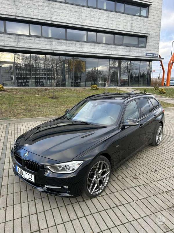 Melns BMW 330 2013 Kauņa, ar dzinēja tilpumu 2.99 L un nobraukumu 273 tūkst. km par 9690 €, foto 1 vietnē AUTOMOTO.COM.LV