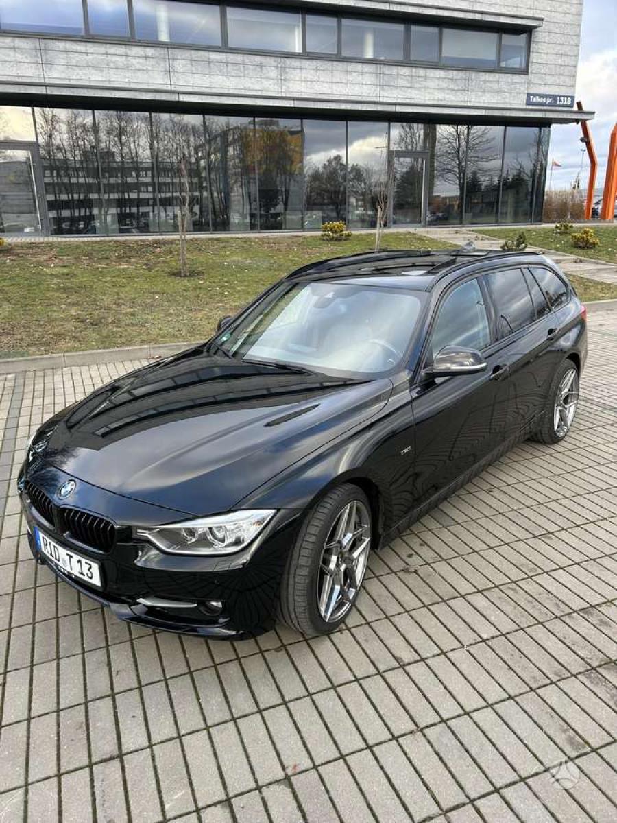 Black BMW 330 2013 in Kaunas, with an engine capacity of 2.99 L and mileage of 273 thousand km for 9690 €, photo 4 on AUTOMOTO.COM.LV