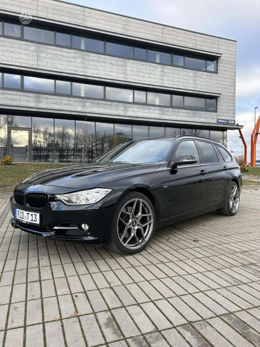 Black BMW 330 2013 in Kaunas, with an engine capacity of 2.99 L and mileage of 273 thousand km for 9690 €, photo 11 on AUTOMOTO.COM.LV
