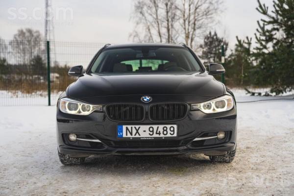 Melns BMW 330 2013 Rīga, ar dzinēja tilpumu 3.00 L un nobraukumu 262 tūkst. km par 11790 €, foto 2 vietnē AUTOMOTO.COM.LV