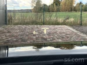 Melns BMW 330 2013 Talsi, ar dzinēja tilpumu 3.00 L un nobraukumu 272 tūkst. km par 12500 €, foto 12 vietnē AUTOMOTO.COM.LV