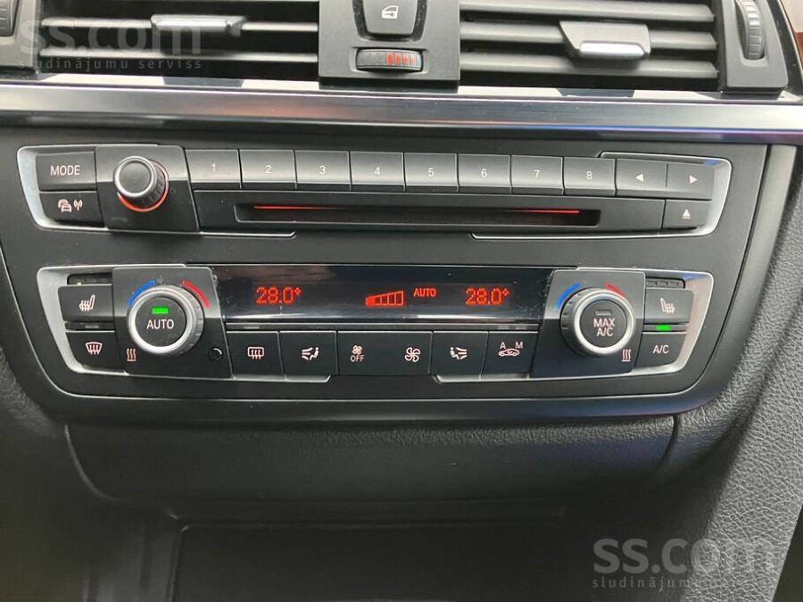 Melns BMW 330 2013 Talsi, ar dzinēja tilpumu 3.00 L un nobraukumu 272 tūkst. km par 12500 €, foto 13 vietnē AUTOMOTO.COM.LV