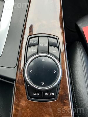 Melns BMW 330 2013 Talsi, ar dzinēja tilpumu 3.00 L un nobraukumu 272 tūkst. km par 12500 €, foto 14 vietnē AUTOMOTO.COM.LV