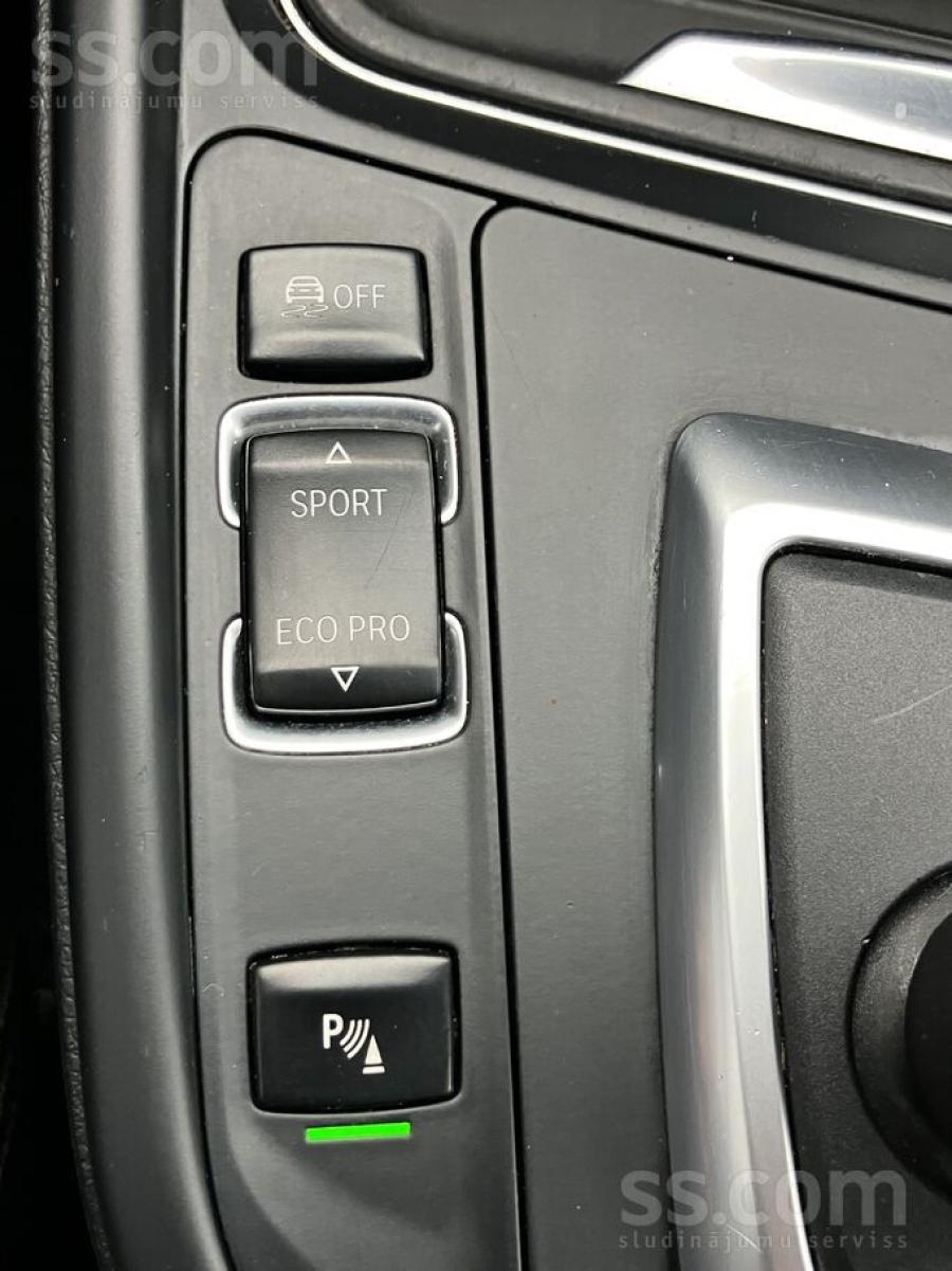 Melns BMW 330 2013 Talsi, ar dzinēja tilpumu 3.00 L un nobraukumu 272 tūkst. km par 12500 €, foto 15 vietnē AUTOMOTO.COM.LV