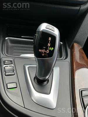 Melns BMW 330 2013 Talsi, ar dzinēja tilpumu 3.00 L un nobraukumu 272 tūkst. km par 12500 €, foto 16 vietnē AUTOMOTO.COM.LV