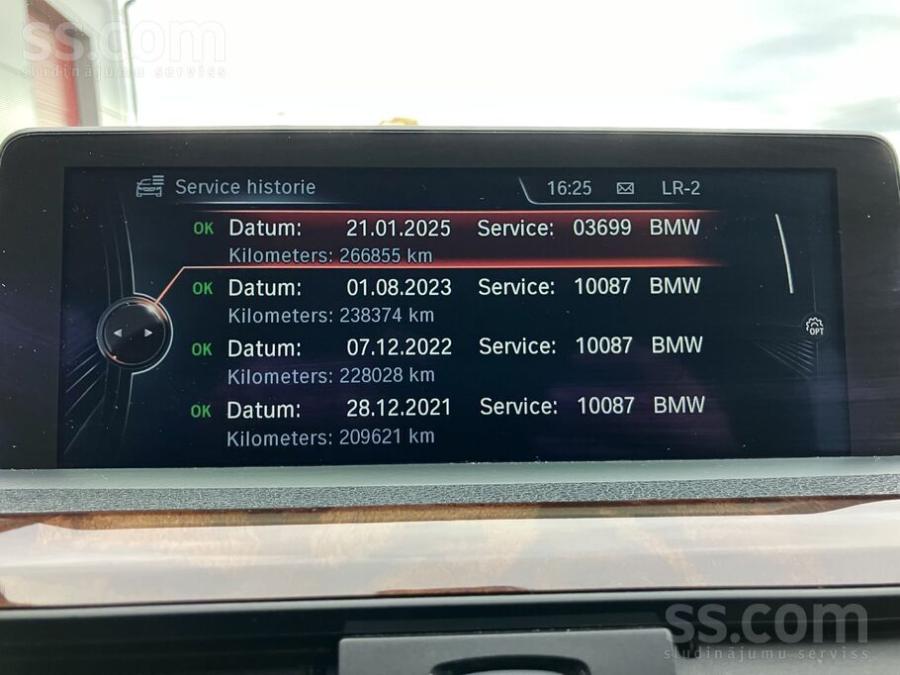 Melns BMW 330 2013 Talsi, ar dzinēja tilpumu 3.00 L un nobraukumu 272 tūkst. km par 12500 €, foto 18 vietnē AUTOMOTO.COM.LV