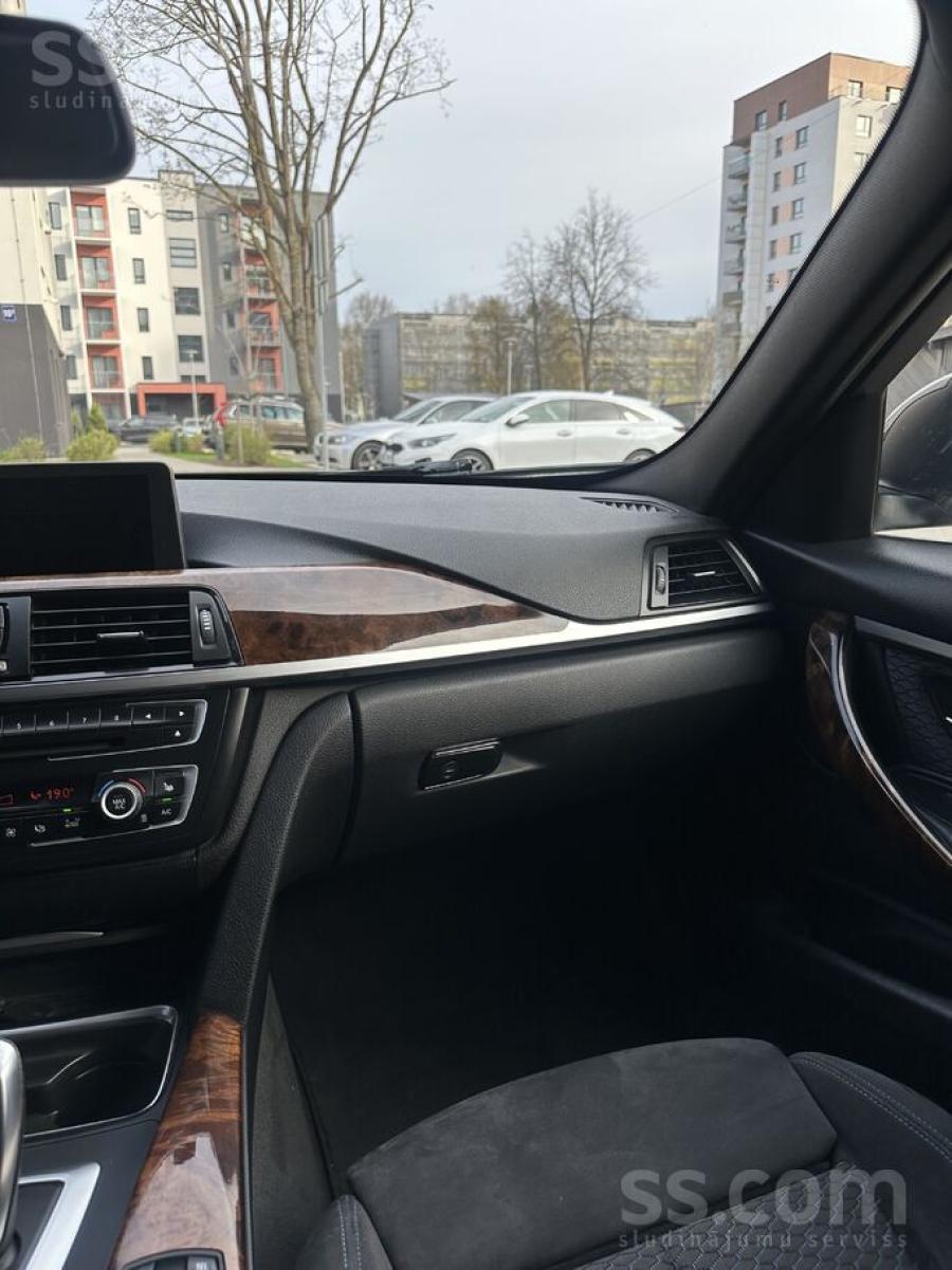 Melns BMW 330 2013 Rīga, ar dzinēja tilpumu 3.00 L un nobraukumu 313 tūkst. km par 9000 €, foto 9 vietnē AUTOMOTO.COM.LV
