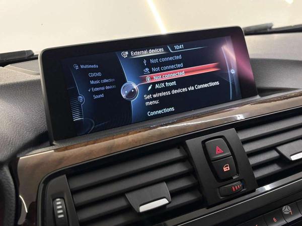 Black BMW 330 2013 in Marijampole, with an engine capacity of 2.99 L and mileage of 257 thousand km for 10999 €, photo 3 on AUTOMOTO.COM.LV