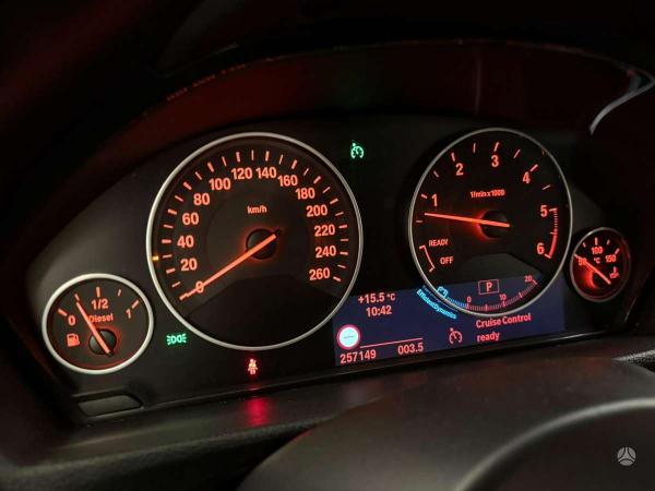 Black BMW 330 2013 in Marijampole, with an engine capacity of 2.99 L and mileage of 257 thousand km for 10999 €, photo 8 on AUTOMOTO.COM.LV