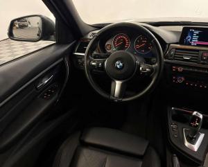 Black BMW 330 2013 in Marijampole, with an engine capacity of 2.99 L and mileage of 257 thousand km for 10999 €, photo 18 on AUTOMOTO.COM.LV