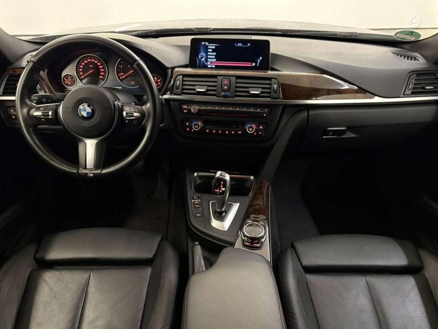 Black BMW 330 2013 in Marijampole, with an engine capacity of 2.99 L and mileage of 257 thousand km for 10999 €, photo 19 on AUTOMOTO.COM.LV
