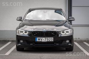 Black BMW 330 2013 in Riga, with an engine capacity of 3.00 L and mileage of 377 thousand km for 9250 €, photo 3 on AUTOMOTO.COM.LV
