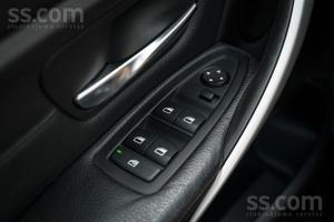 Black BMW 330 2013 in Riga, with an engine capacity of 3.00 L and mileage of 377 thousand km for 9250 €, photo 29 on AUTOMOTO.COM.LV