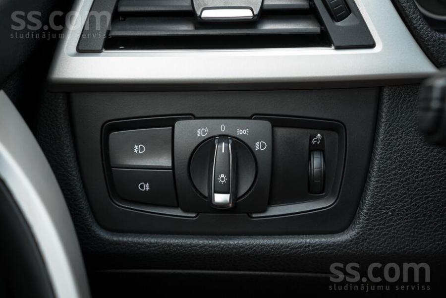 Black BMW 330 2013 in Riga, with an engine capacity of 3.00 L and mileage of 377 thousand km for 9250 €, photo 30 on AUTOMOTO.COM.LV