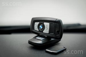 Black BMW 330 2013 in Riga, with an engine capacity of 3.00 L and mileage of 377 thousand km for 9250 €, photo 31 on AUTOMOTO.COM.LV