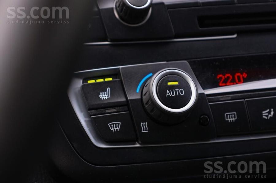 Melns BMW 330 2013 Rīga, ar dzinēja tilpumu 3.00 L un nobraukumu 316 tūkst. km par 9995 €, foto 15 vietnē AUTOMOTO.COM.LV