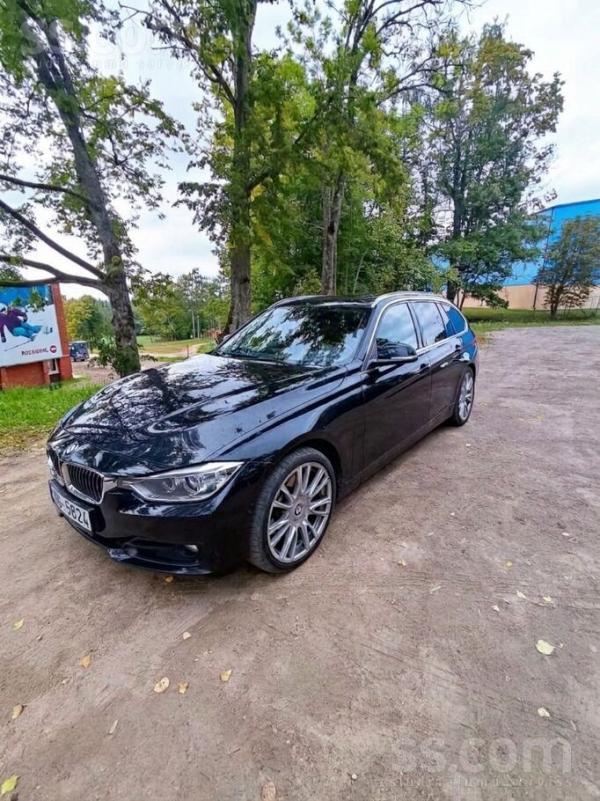 Melns BMW 330 2013 Rīga, ar dzinēja tilpumu 3.00 L un nobraukumu 322 tūkst. km par 10800 €, foto 4 vietnē AUTOMOTO.COM.LV