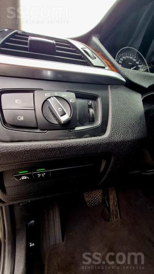 Melns BMW 330 2013 Rīga, ar dzinēja tilpumu 3.00 L un nobraukumu 322 tūkst. km par 10800 €, foto 12 vietnē AUTOMOTO.COM.LV