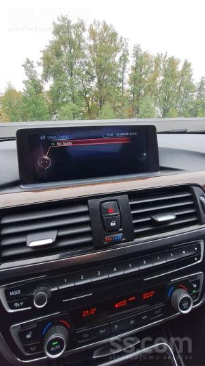 Melns BMW 330 2013 Rīga, ar dzinēja tilpumu 3.00 L un nobraukumu 322 tūkst. km par 10800 €, foto 21 vietnē AUTOMOTO.COM.LV