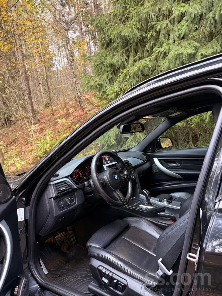Black BMW 330 2013 in Ludza, with an engine capacity of 3.00 L and mileage of 268 thousand km for 14700 €, photo 5 on AUTOMOTO.COM.LV