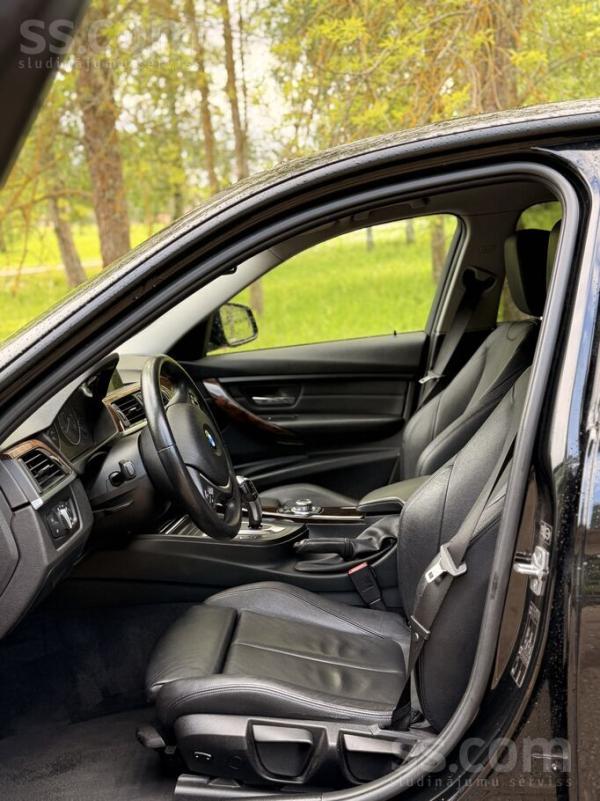 Black BMW 330 2014 in Aizkraukle, with an engine capacity of 3.00 L and mileage of 230 thousand km for 10000 €, photo 8 on AUTOMOTO.COM.LV