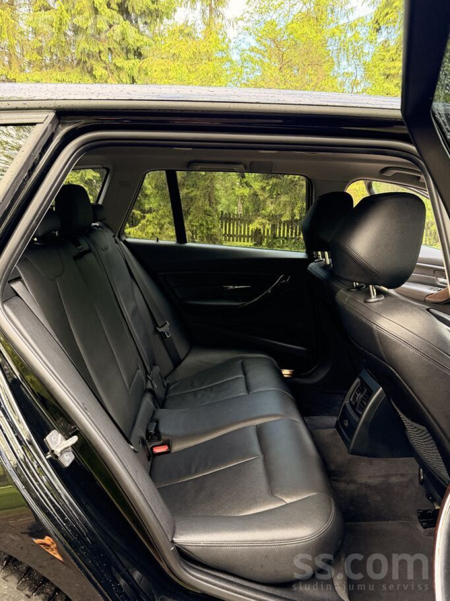 Black BMW 330 2014 in Aizkraukle, with an engine capacity of 3.00 L and mileage of 230 thousand km for 10000 €, photo 12 on AUTOMOTO.COM.LV
