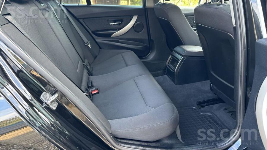 Black BMW 330 2014 in Rezekne, with an engine capacity of 3.00 L and mileage of 220 thousand km for 9750 €, photo 13 on AUTOMOTO.COM.LV